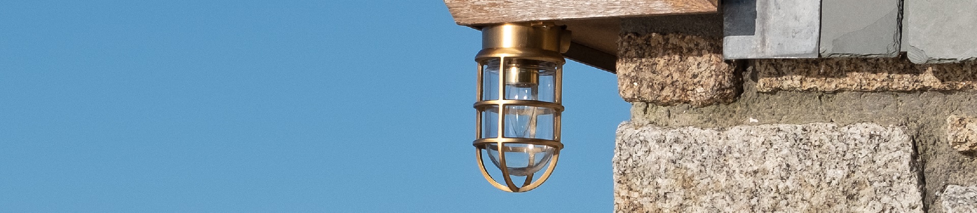 Elesi - LED Lighting | Sockets & Switches | LED Light Bulbs