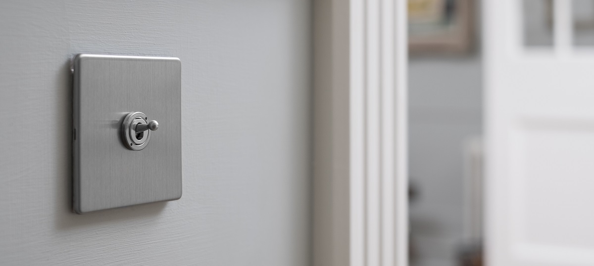 Rocker Switch vs Toggle Switch - Elesi Blog Rocker Switch vs Toggle Switch - Elesi Blog